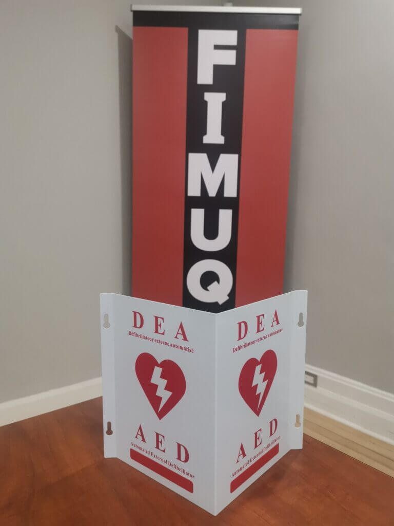 Panneau Signalétique DEA pour une Visibilité Accrue - FIMUQ